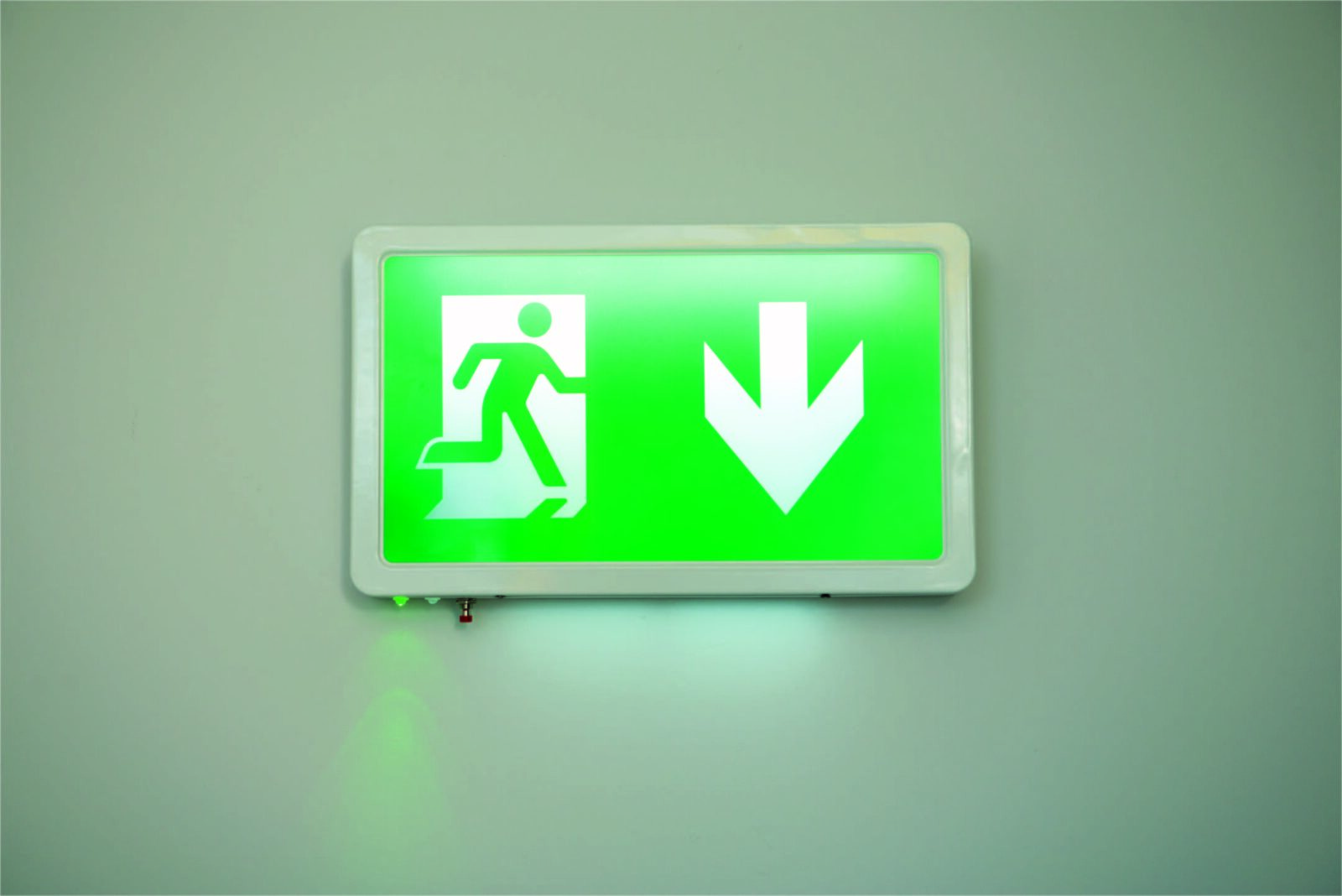 Emergency Lighting | KSR Lighting KSR98102 Navara Self Test Emergency ...